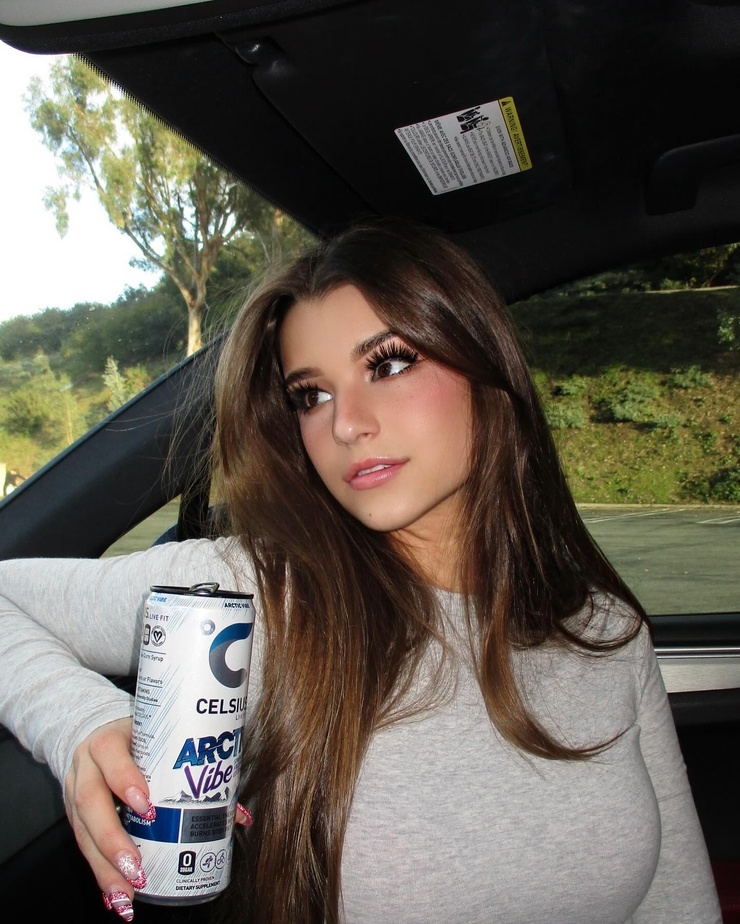 Picture of Brooke Monk