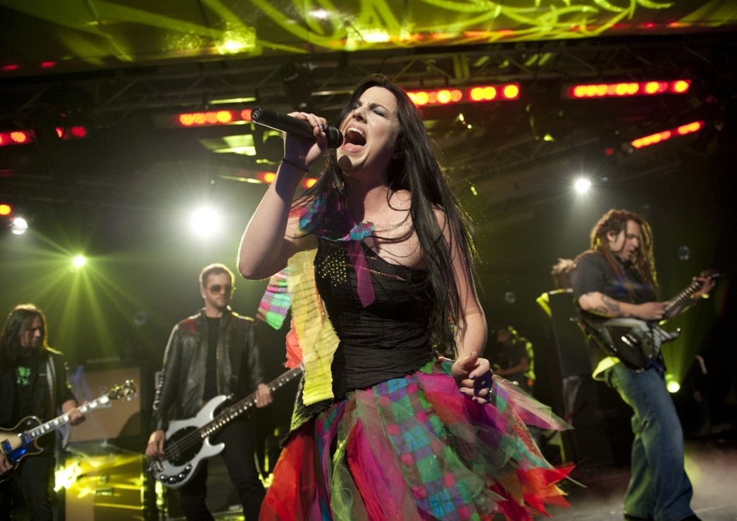 Evanescence image