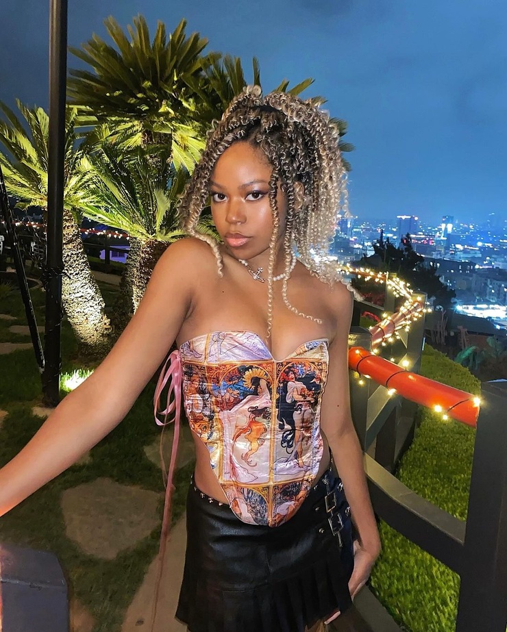 Picture of Riele Downs