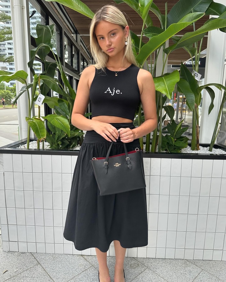 Picture of Chelsea Mayer