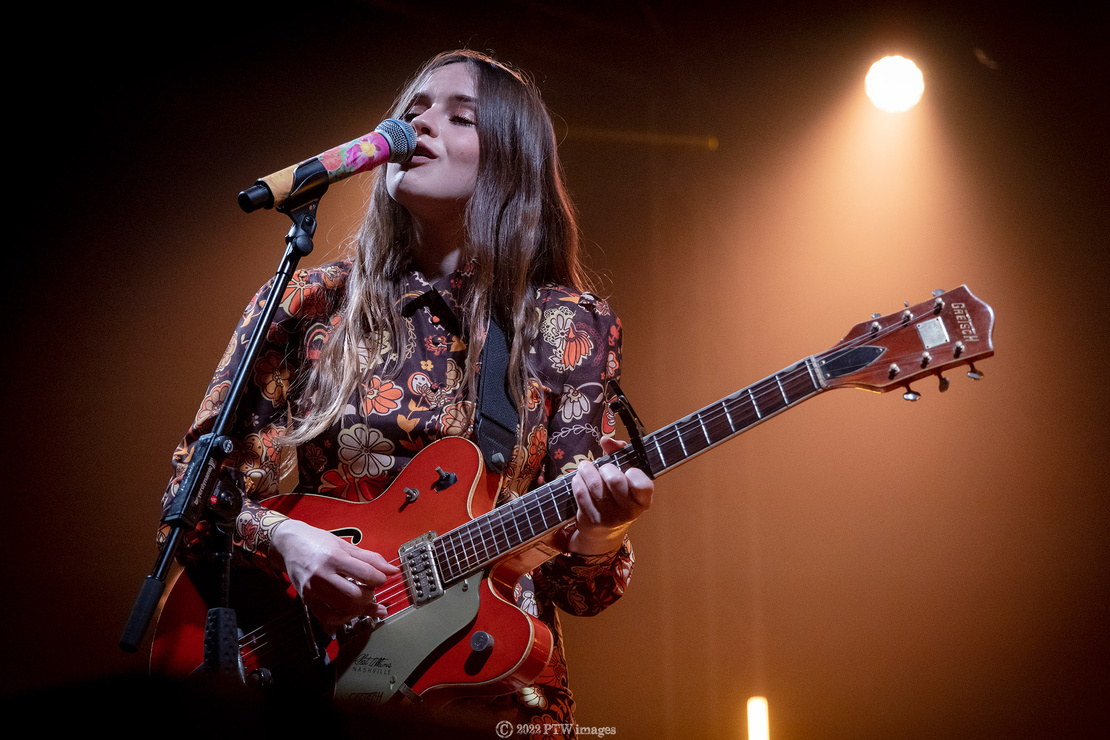 Picture of Gabrielle Aplin