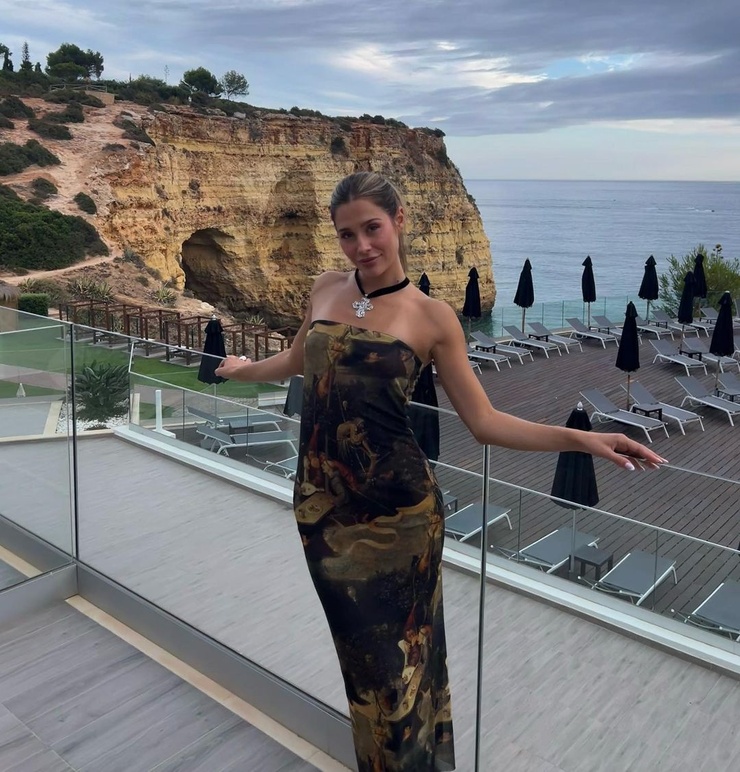 Natasha Calis picture