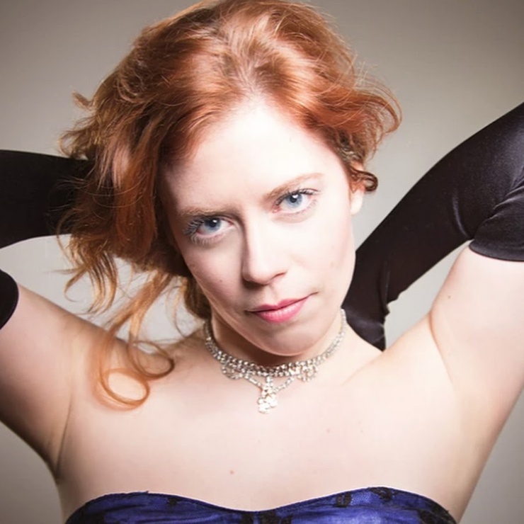 Chrissie Mayr picture