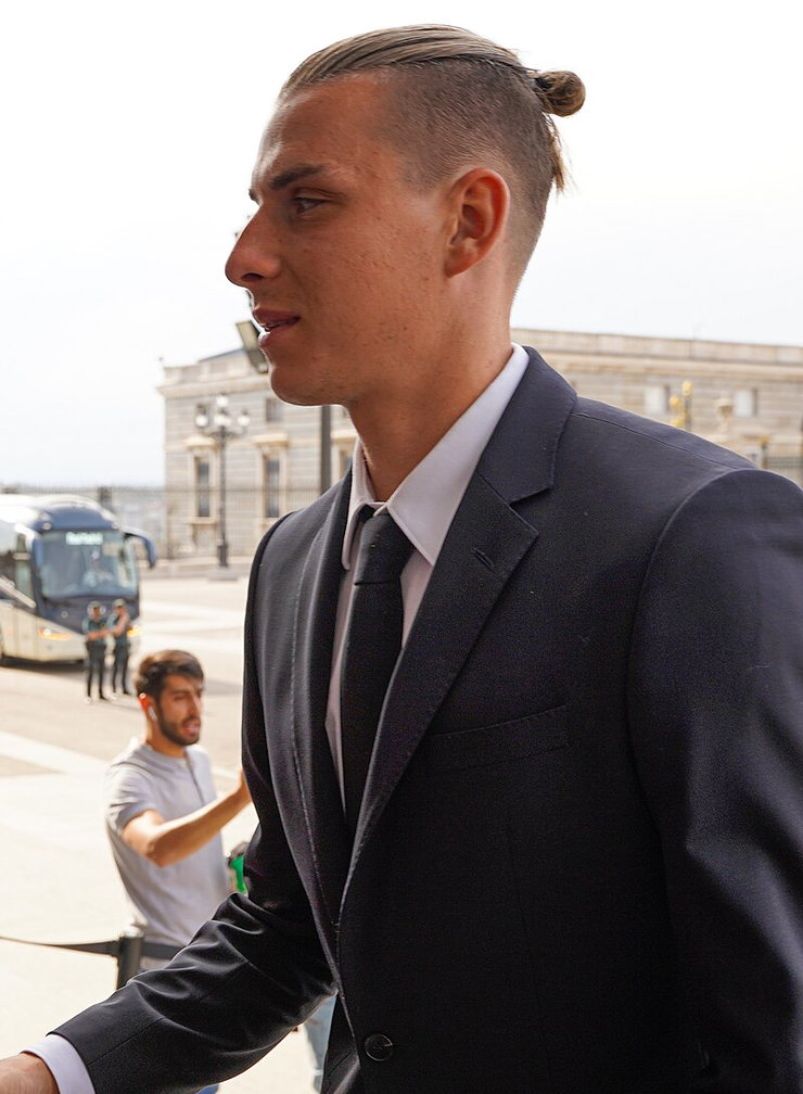 Picture of Andriy Lunin