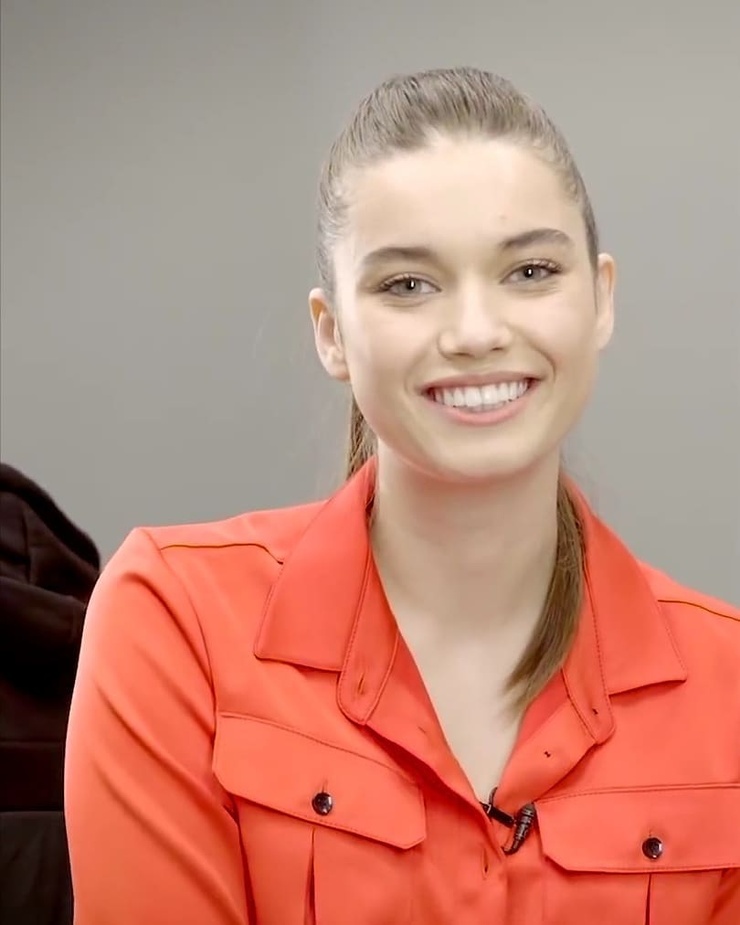 Picture of Afra Saraçoglu