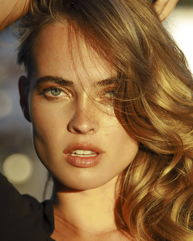 Picture of FLEUR VAN DER HOEVEN