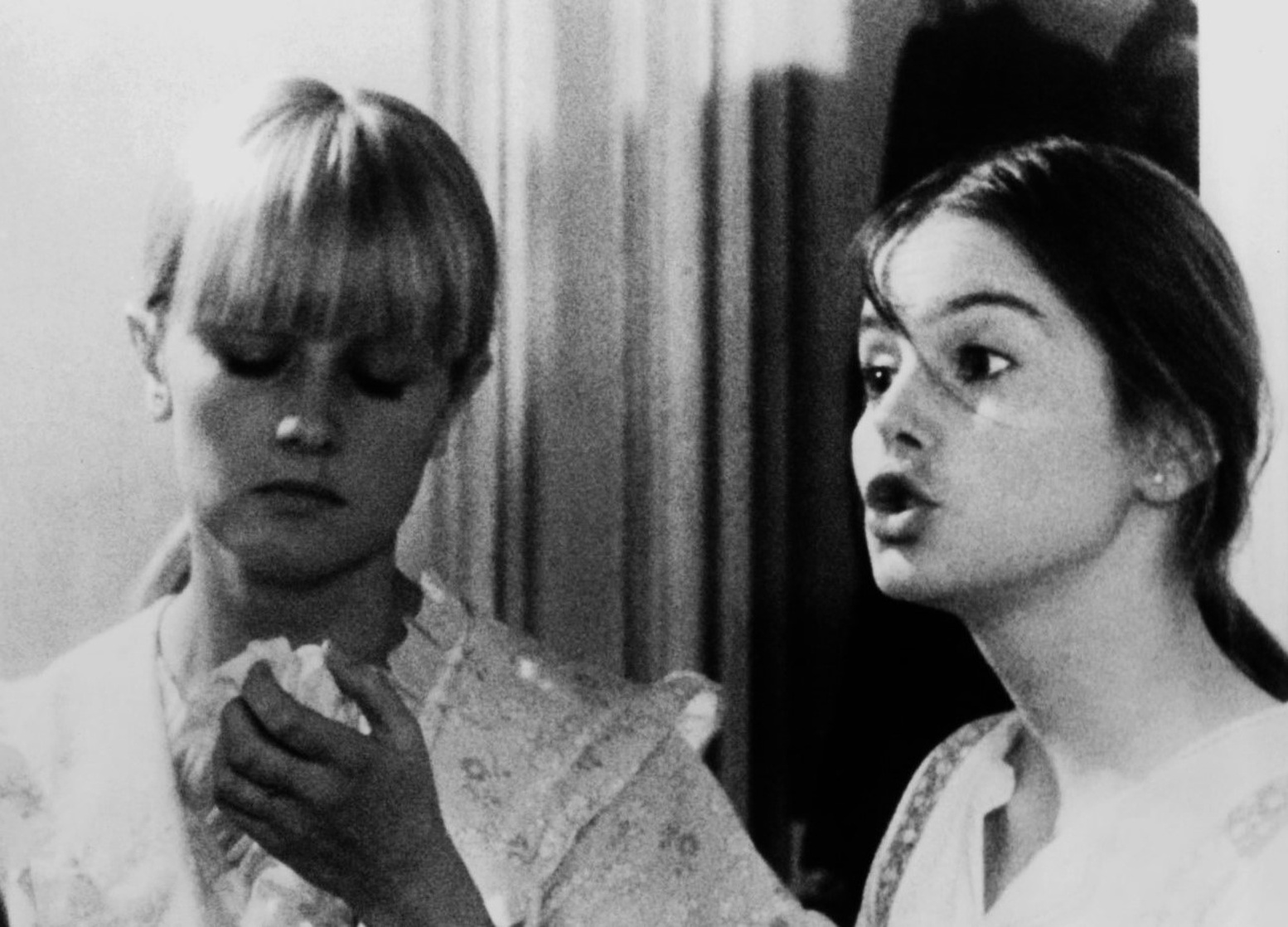 Elisa Servier & Anne Caudry (1979)