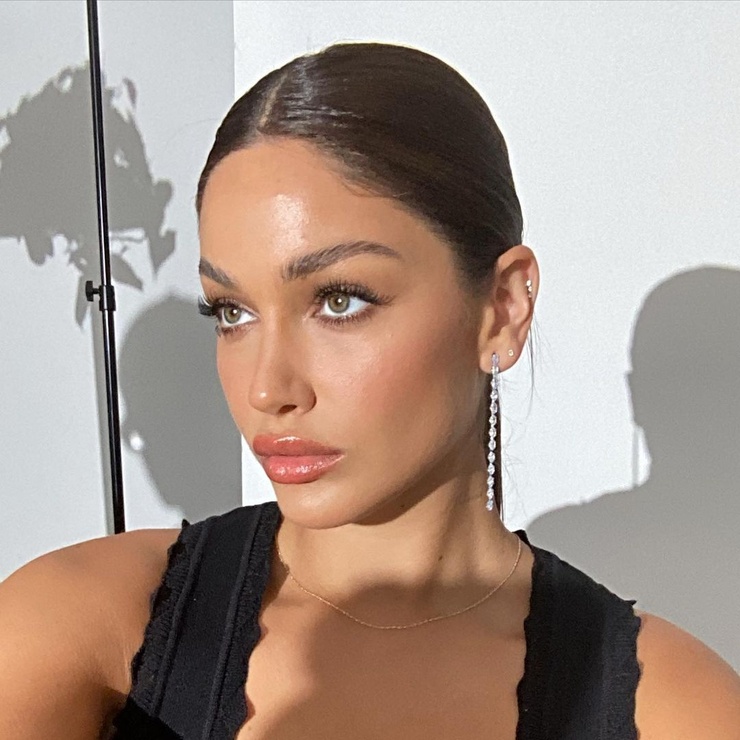 Picture of Mishka Ivana