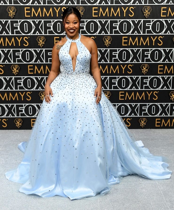 Picture of Dominique Fishback