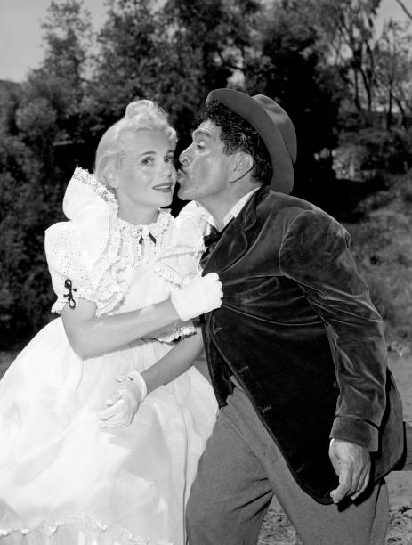 Marie Wilson, J. Carrol Naish