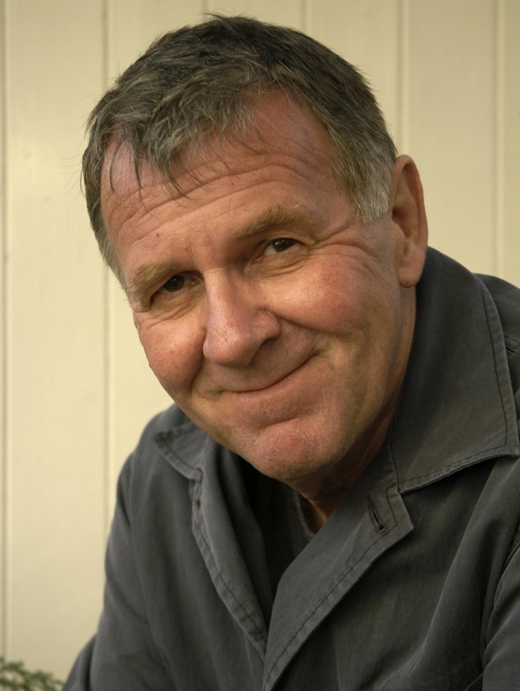 Picture of Tom Wilkinson