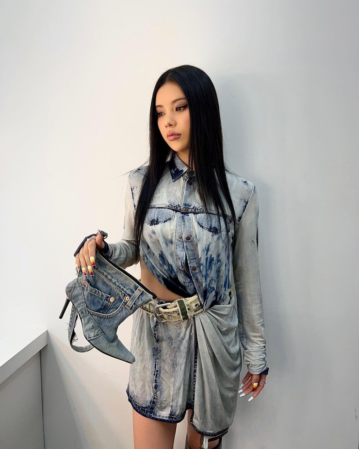 Picture of Moon Sujin