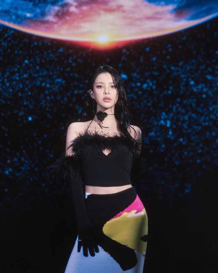 Picture of Moon Sujin