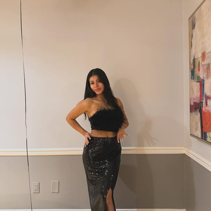 Picture of Kyndra Sanchez