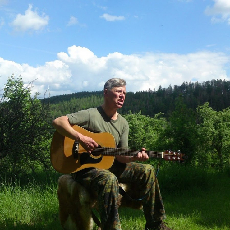 Picture of Frank Rennicke