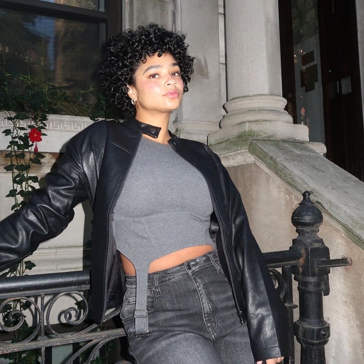 Aiyana Lewis picture