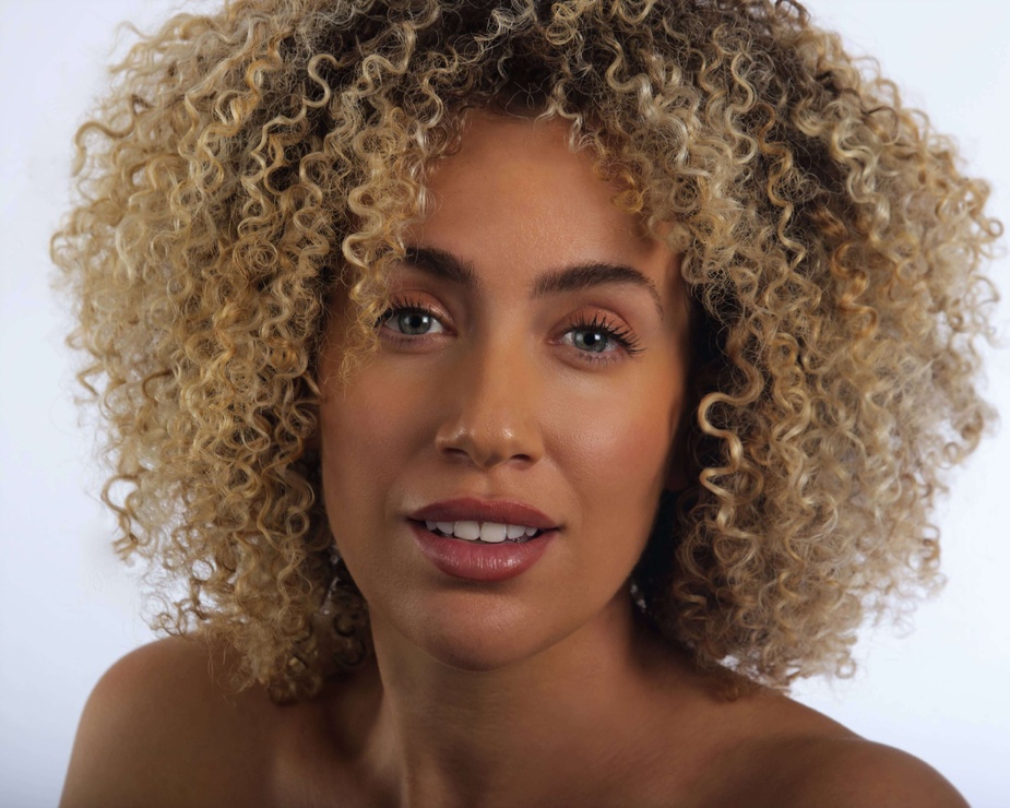 Picture of Stephanie Siadatan