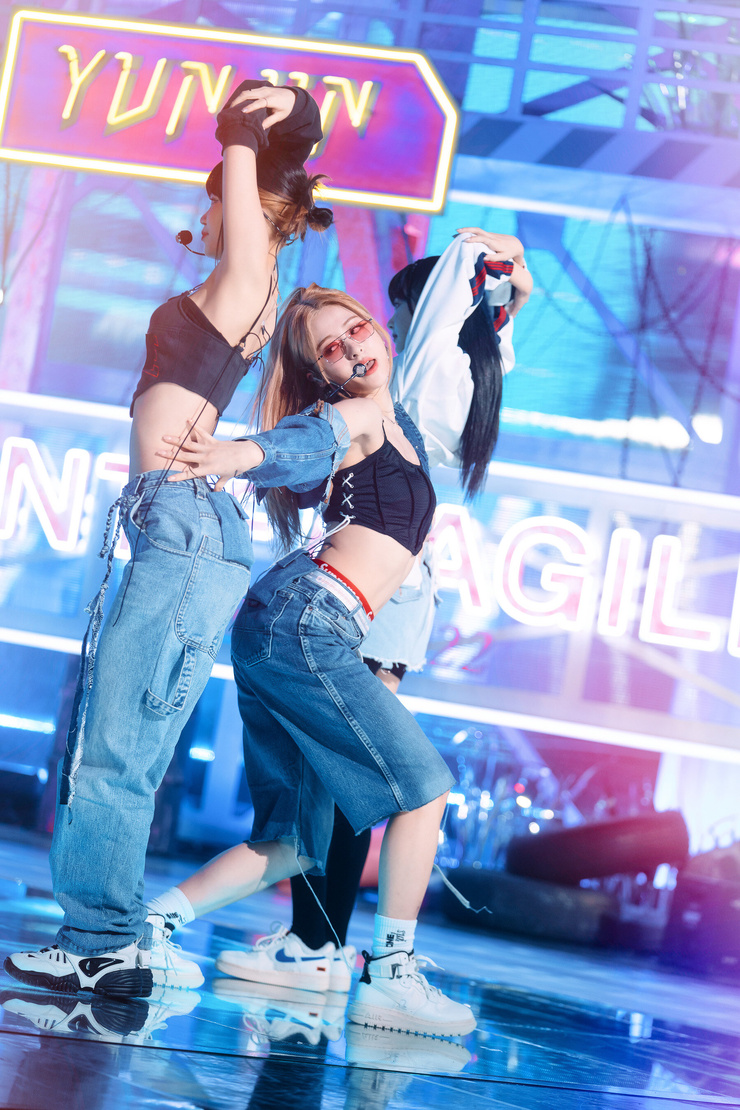 Picture of Yun-jin Huh