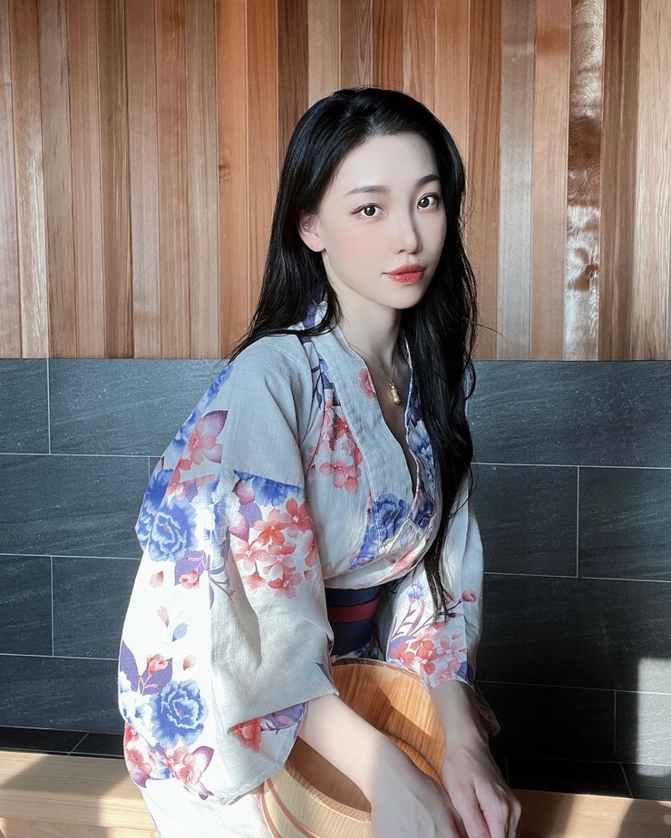 Picture of Niki (model)