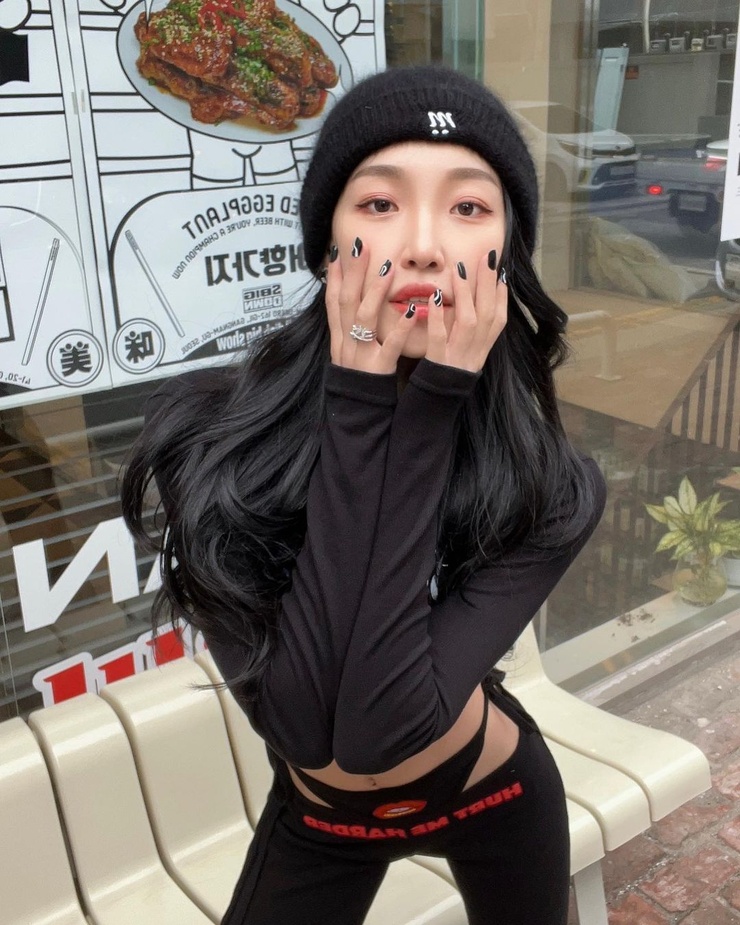 Picture of Niki (model)