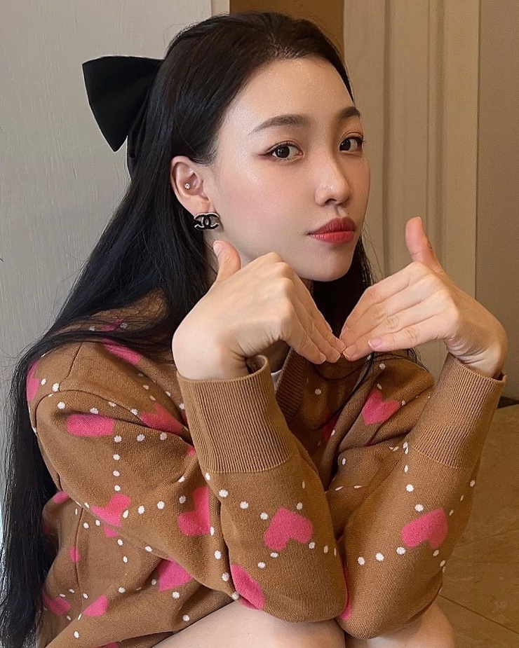 Picture of Niki (model)