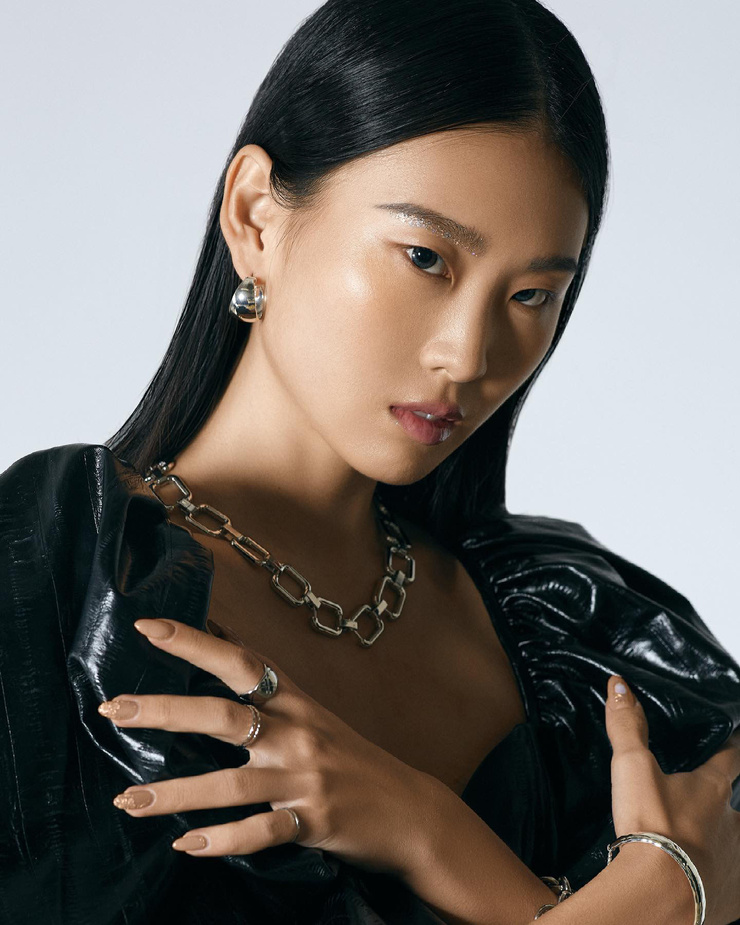 Picture of Angela Zhang