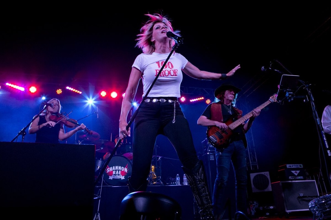 Picture of Shannon Rae