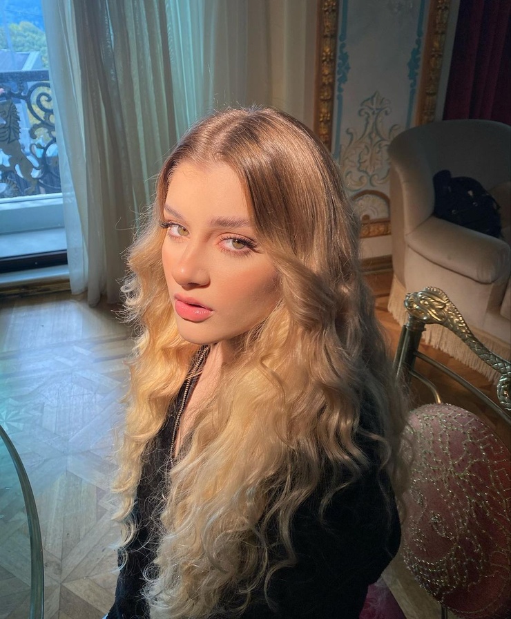 Picture of Alara Serena