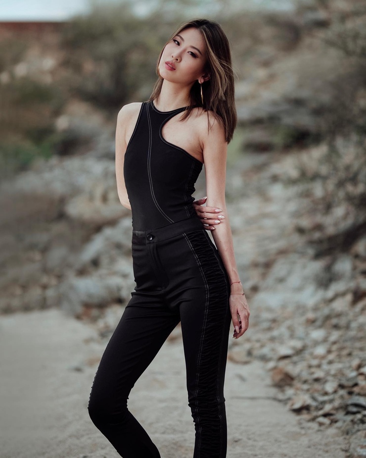 Image of Angela Zhang