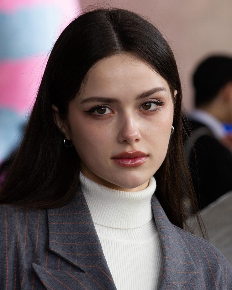 Picture of Lisa Rosh