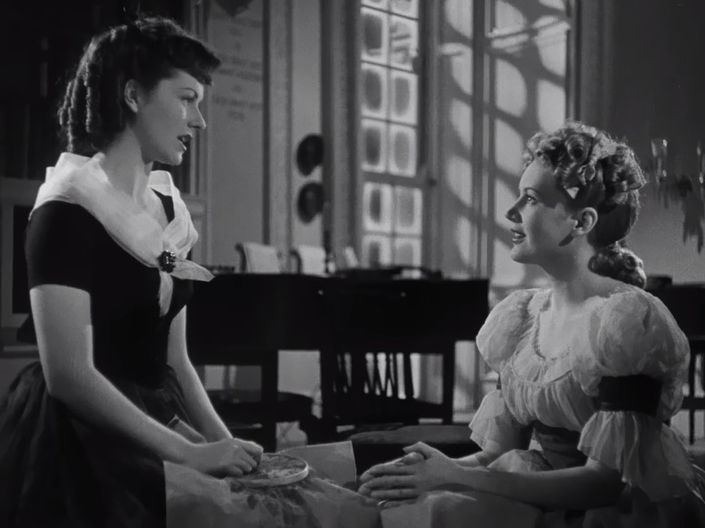 Margaret Lockwood and Phyllis Calvert