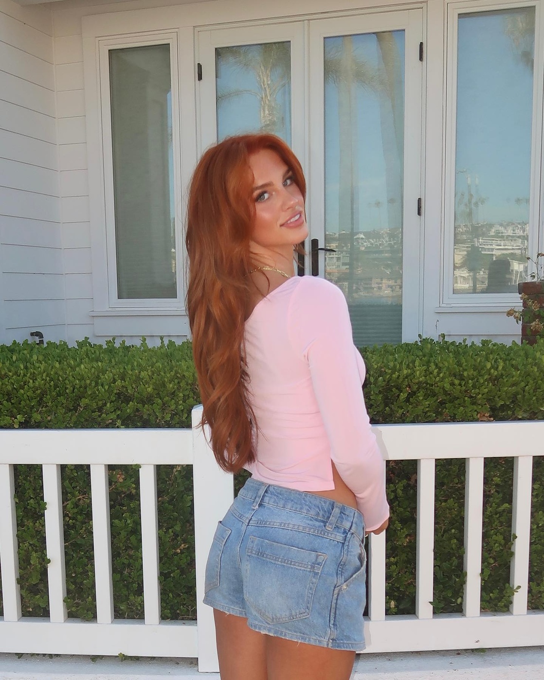 Picture of Julia Hatch