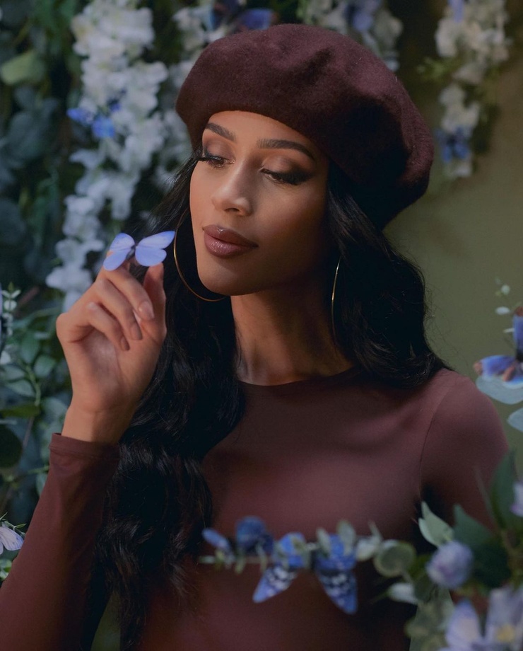 Picture of Isis King