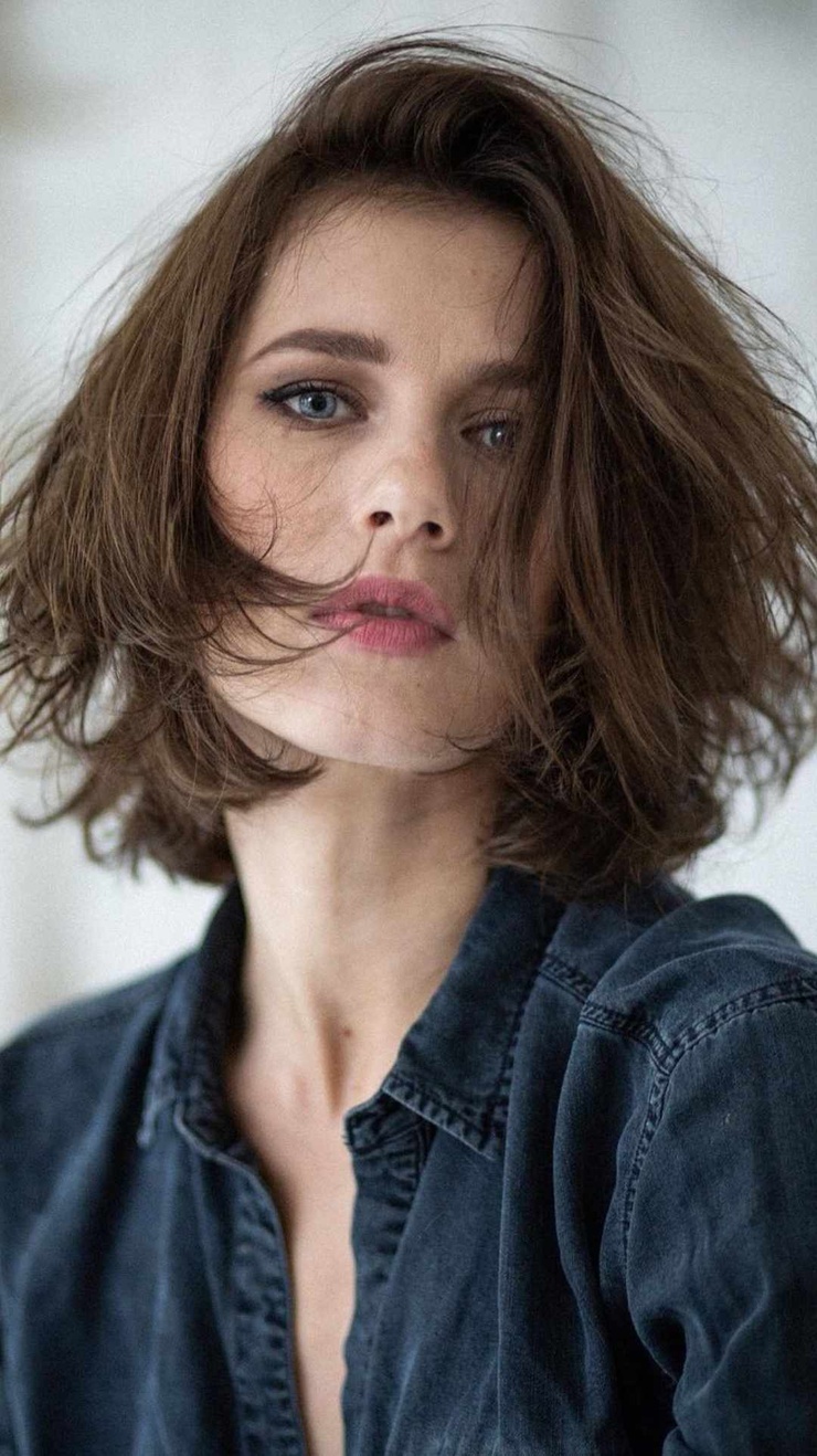 Picture Of Alice Dufour