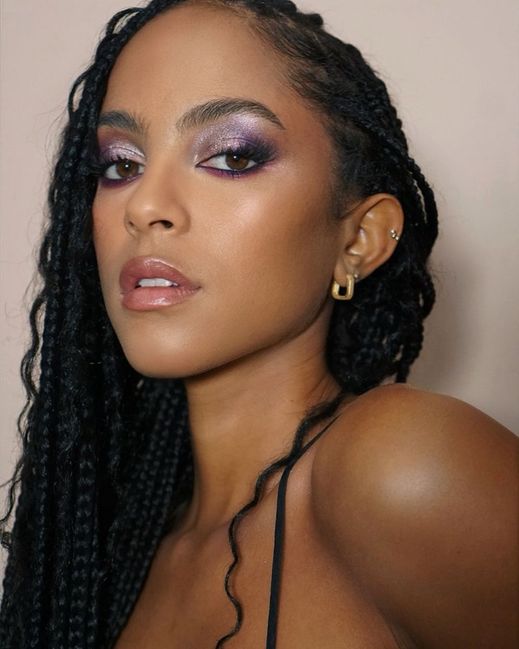 Picture of Lou Llobell