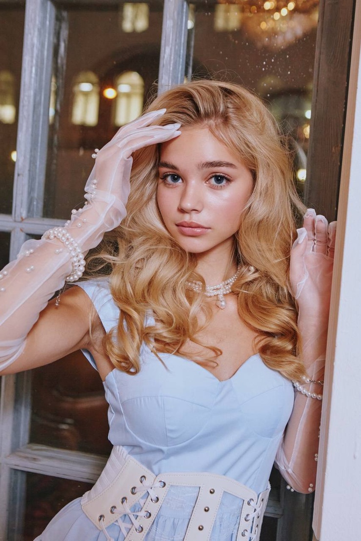 Picture of Veronika Zhuravleva