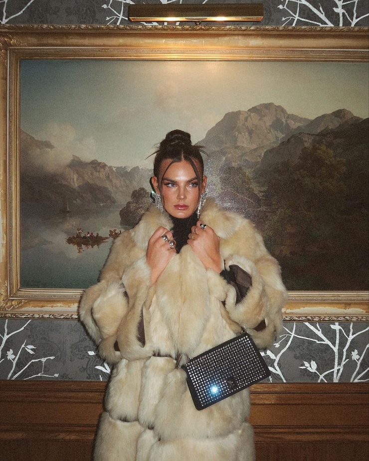 Image of Tezza Barton