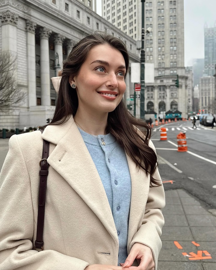 Picture of Jessica Clements