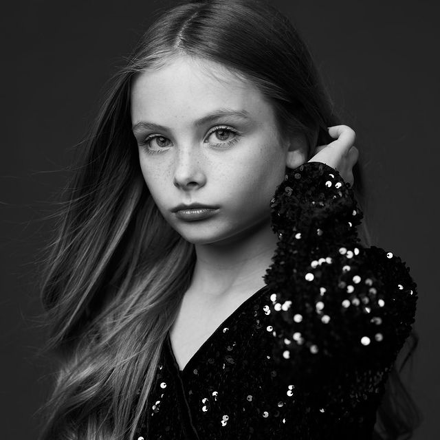 Kenlie Hazel Sturgis picture