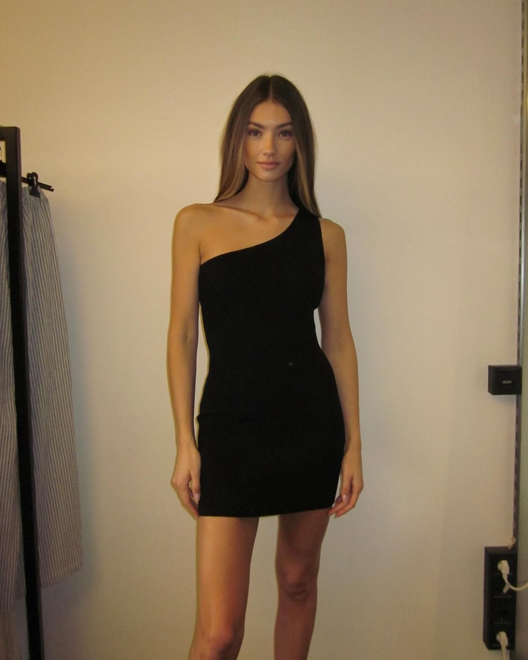 Picture of Lorena RAE