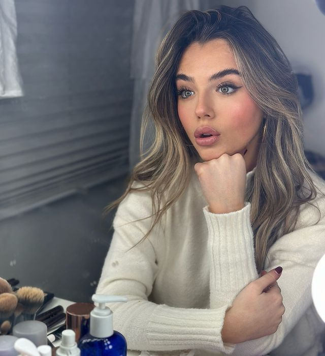 Picture of Alexa Nisenson