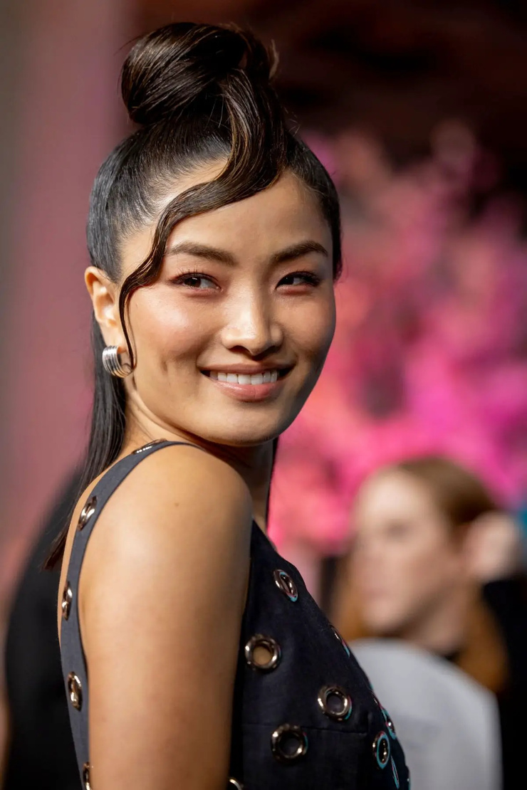 Picture of Anna Sawai