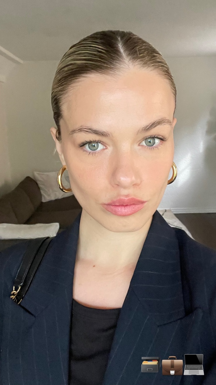 Hailey Clauson image