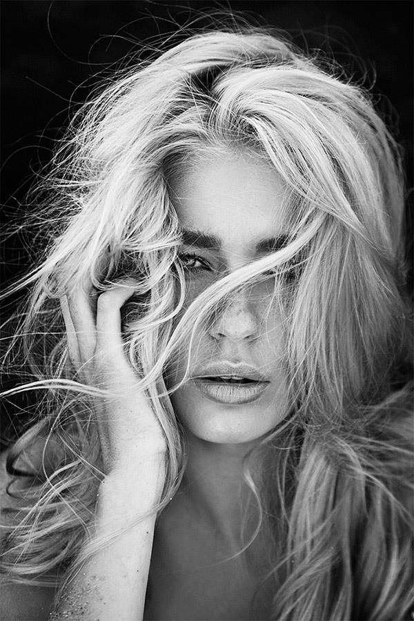 Picture of Rhiannon Lee