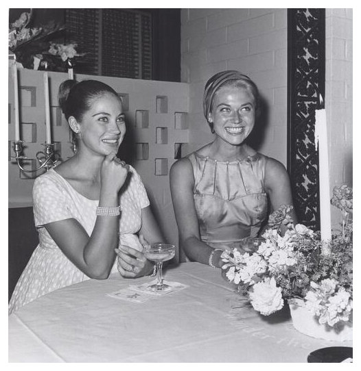 Andra Martin, Gia Scala