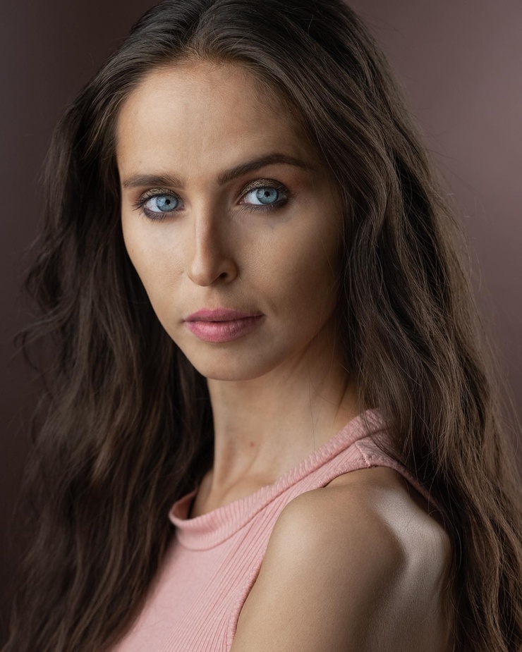 Picture of Lena Hunter