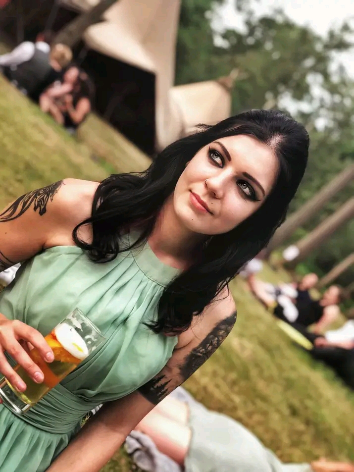 Picture of Becky Baldwin