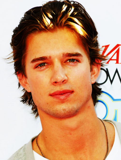 Picture of Drew Van Acker
