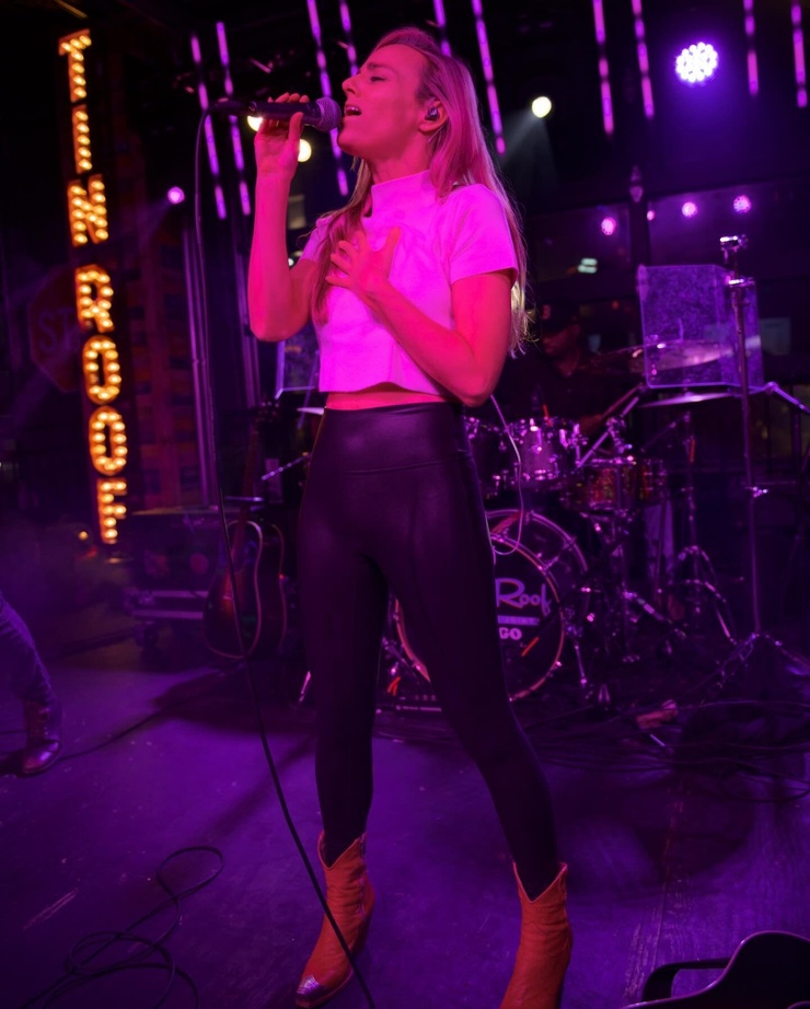 Picture of Emma White (Musician)