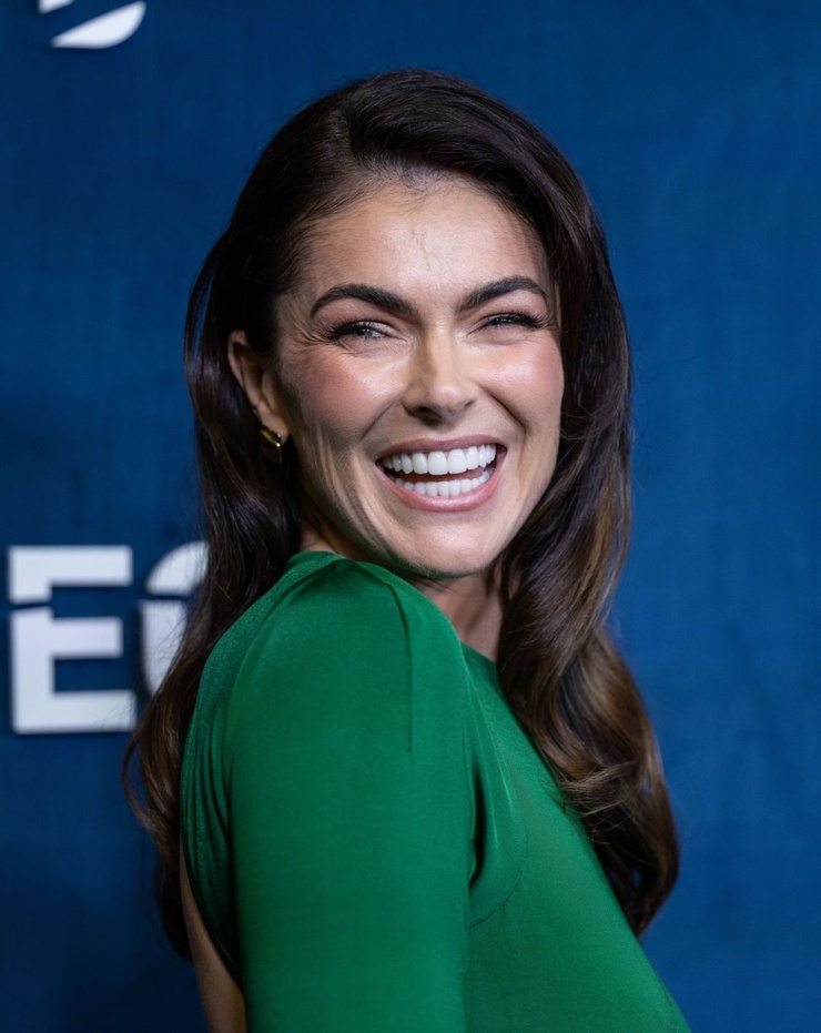 Picture of Serinda Swan